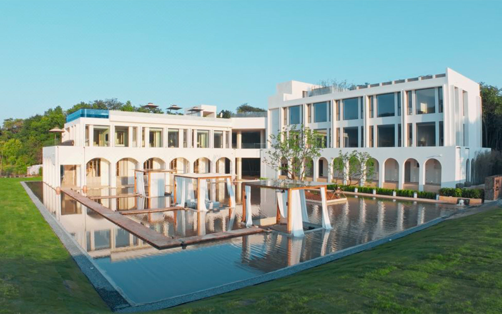 Danxi Hotel, Nanjing, China | COUTURE Jardin Project